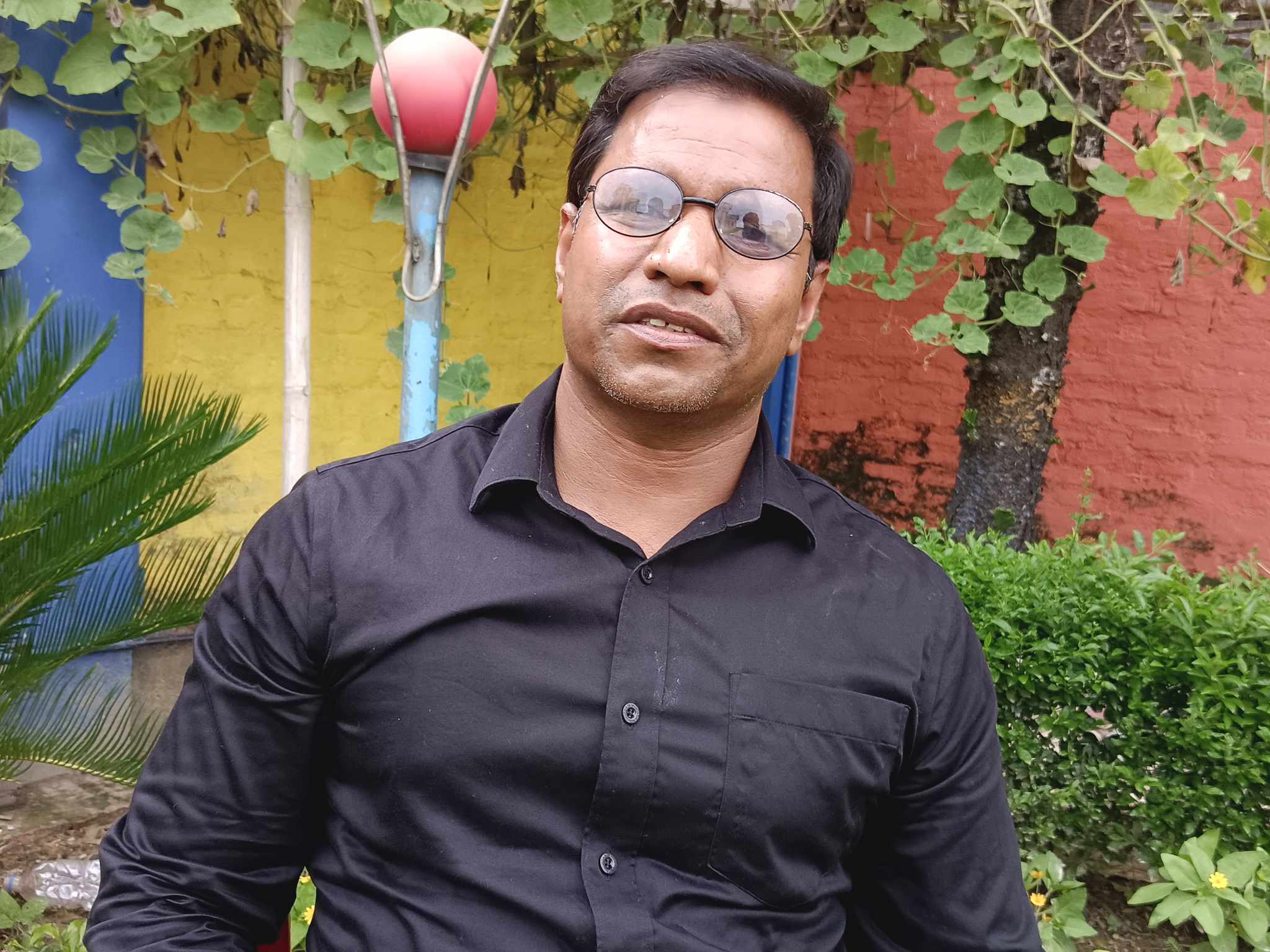 दुबइमा मासिक १५ लाख कमाउने पर्साका इन्जीनियर - Ghantaghar TV